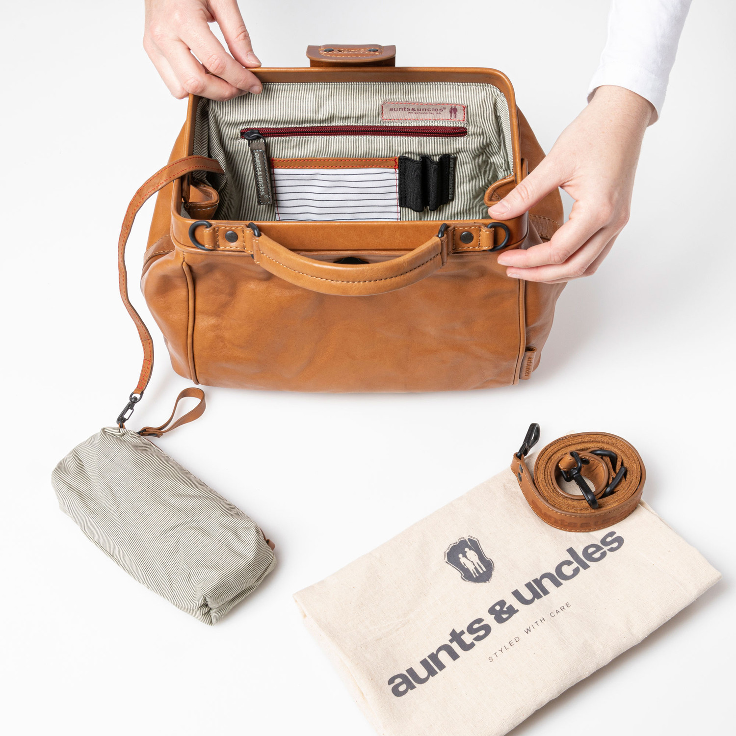 a&u Mrs. Custard Pie | aunts&uncles